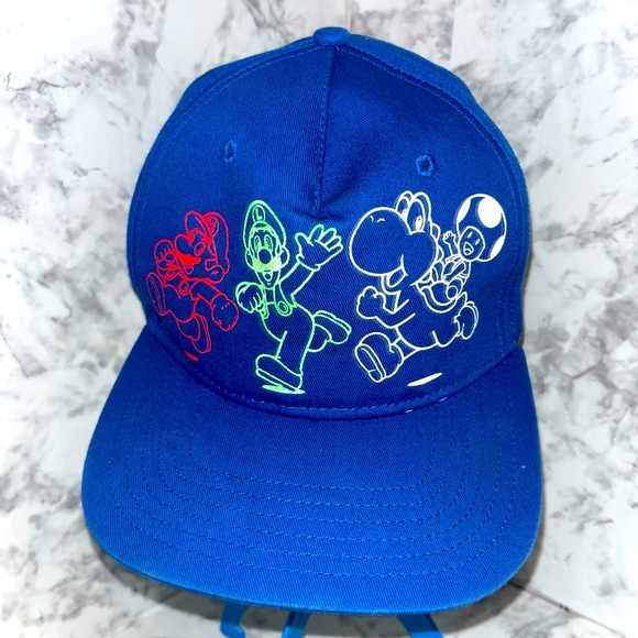 Nintendo | Accessories | Nintendo Super Mario Bros Youth Size ...